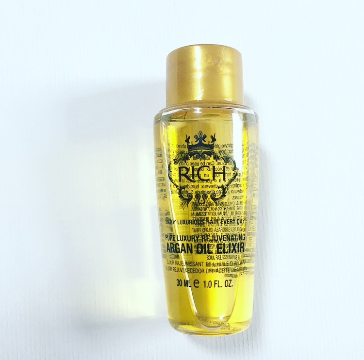 De favoriete shampoo van Rihanna? Dit moest ik proberen! Review: Rich ...